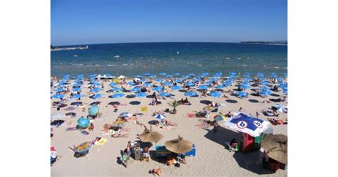 Руски туристи пак зарязани след фалит на туроператор