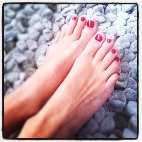 Annamarie Thomass Feet