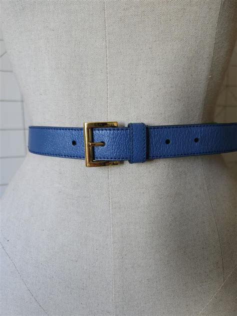 Оригінальний жіночий ремінь Prada синій шкіряний ремінь Prada тонкий пояс ремінь італія — ціна