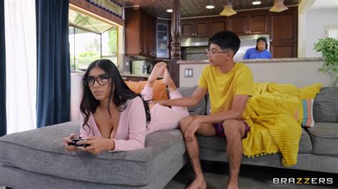 Brazzers Violet Myers Free Use And Pussy Juice 0002 Porn Pic Eporner