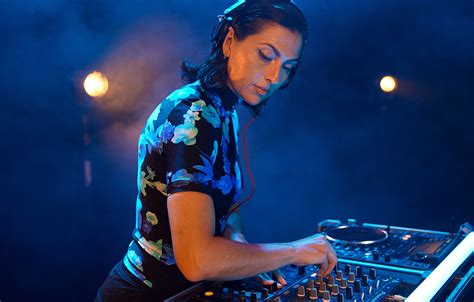 Talent Vs Grit Anna Lunoe Knows What It Takes To Make It