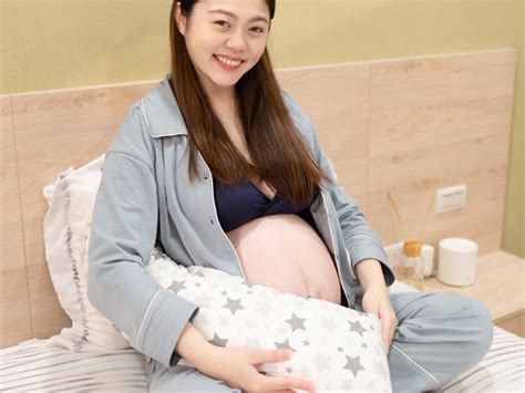 【dai蛋餅】懷了雙寶也能全方位支撐巨大孕肚英國夢妮dreamgenii多功能孕婦枕 Yodee