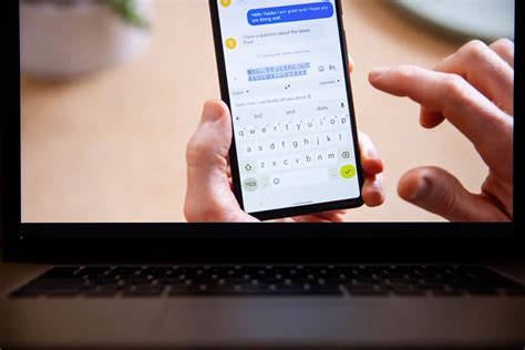 Can Googles New Pixel Smartphone Beat The IPhone Bloomberg