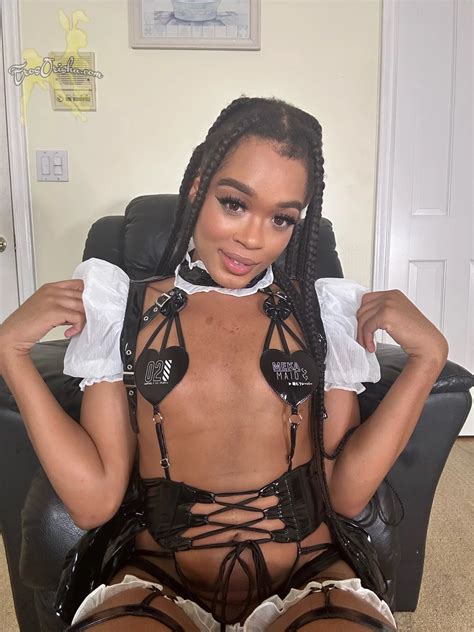 Maid Hire Nude Pics Xhamster