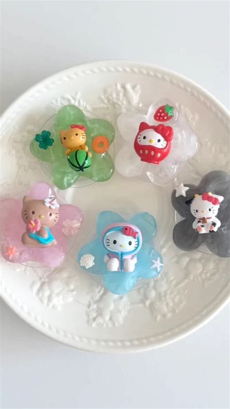 신상💙 키티 고양이 플라워 호마이카 아이폰 갤럭시 폰꾸 스마트톡 5타입 에이블리