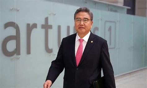 박진 외교부 장관 1년 尹 정부 첫 외교수장 한·미·일 협력 강화세일즈 외교 진두지휘 아주경제