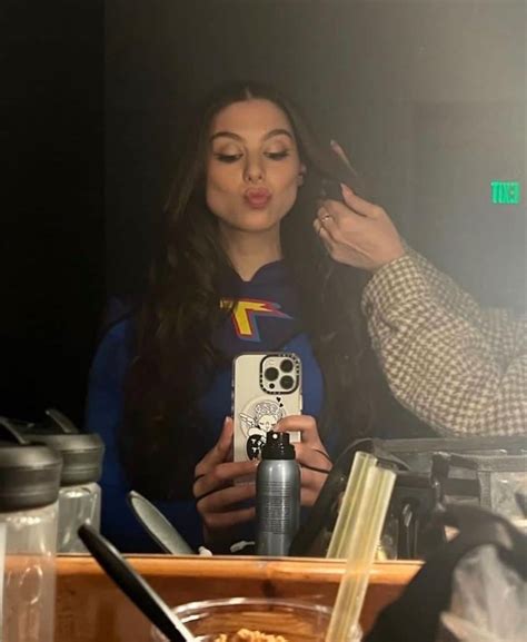 Kira Kosarin Rladiesofnickelodeon Kira Kosarin Rladiesofnickelodeon