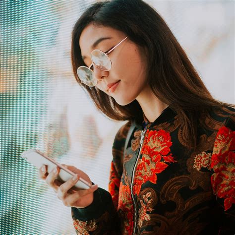 How To Survive This Mercury Retrograde Based On Your Zodiac Sign