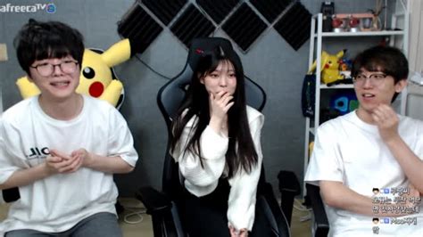 클립 오뀨x김유디x준밧드 진솔소통술먹방가겠습니다 Soop Vod