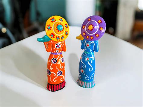 Catrinas De Barro Mexicanas Artesanias Mexicanas De Barro