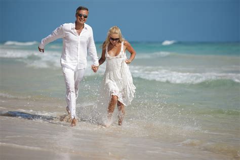 Best Caribbean Wedding Venues That You Cant Go Wrong With Honeymoons Com