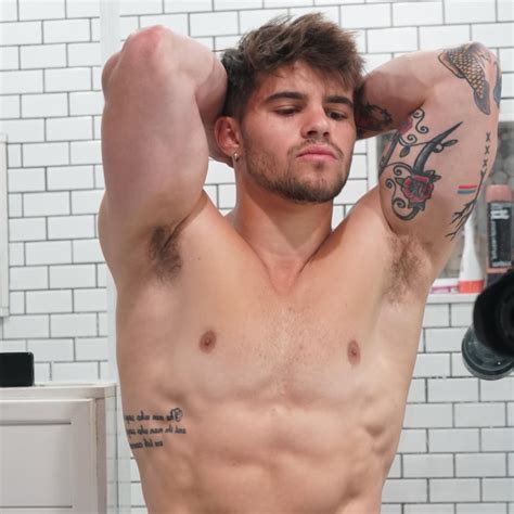 Dylan Earl S Amazon Page