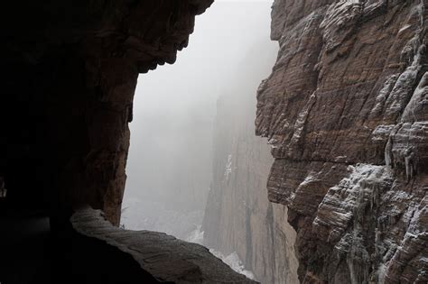 2023郭亮隧道游玩攻略 挂壁公路入口处，很震撼。这 【去哪儿攻略】