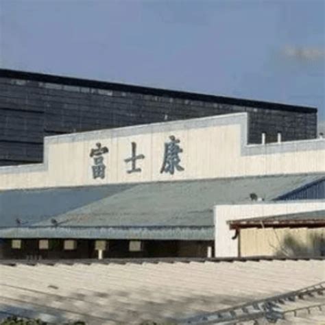 富士康员工徒步返乡反思：防疫如何更从容郑州富士康大量员工徒步返乡鸿海回应富士康部分员工徒步返乡胡锡进：富士康返乡员工须受到善待郑州市