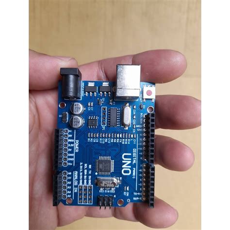 Arduino Uno R3 Smd Atmega328 แบบชิพฝังตัว พร้อมสาย Usb Data Cable