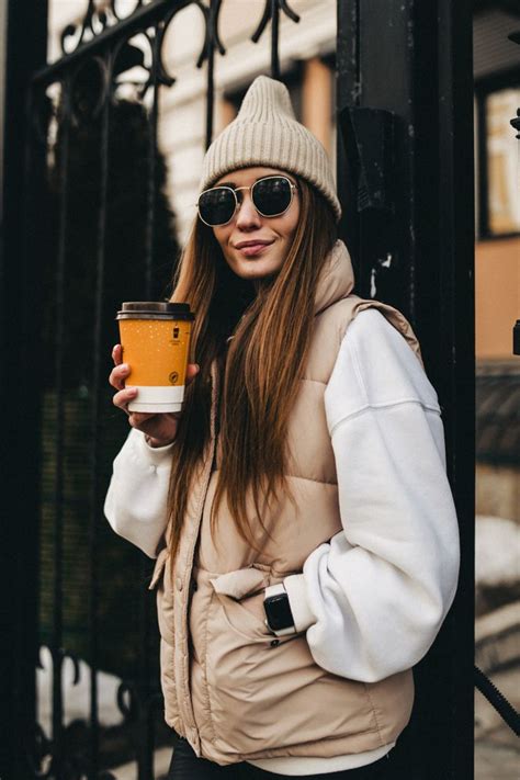 Прогулочная фотосессия Позы для девчачьей фотографии Фотосессия Весенняя фотография