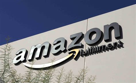 想做b2c电商的看过来：亚马逊、京东、天猫入驻收费标准财经头条