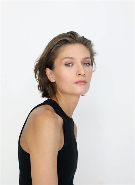 Vlada Willow Metro Models