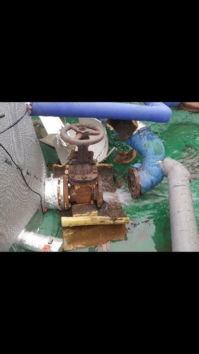 깨진 주철 체크밸브 교체 Youtube