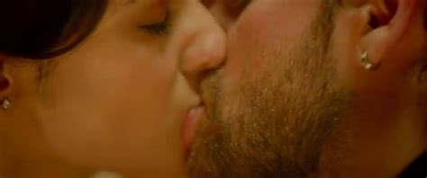 Naked Sonal Chauhan In 3g A Killer Connection