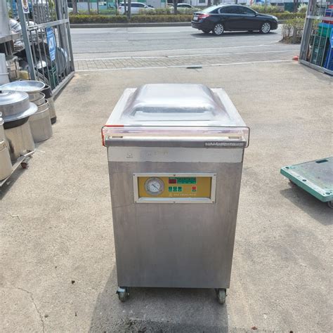 Hc600 모델의 중고 해창진공포장기가 입고되었어요중고 진공포장기계 중고 업소용 진공포장기 중고 필름접착기