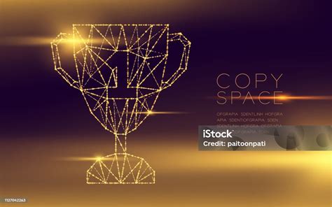 트로피 컵 한 모양 와이어 프레임 다각형 미래 Bokeh 빛 프레임 구조와 렌즈 플레어 비즈니스 우승자 컨셉 디자인 일러스트 레이 션 골드 그라데이션 배경 공간에 고립 된