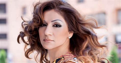 Երգի պրեմիերա․ Նունե Եսայան՝ «Քեզ պիտի սիրեմ Showbiz Am