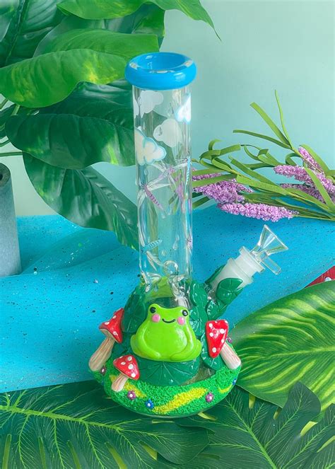 Frog Bong The Frong Canna Style