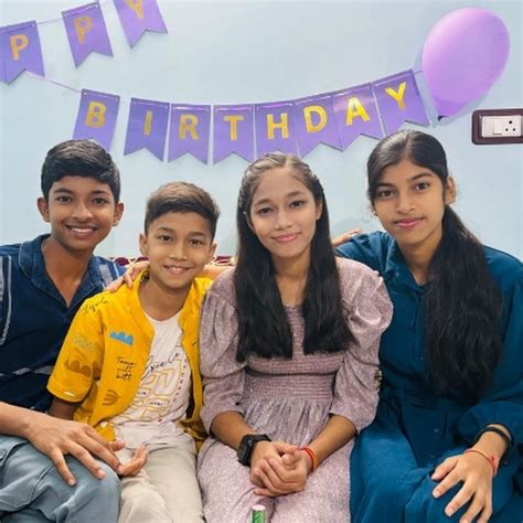 4 Siblings Youtube