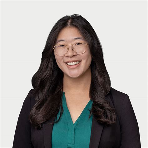 Qi Linsha Gibson Dunn