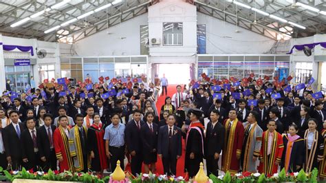 พิธีมอบใบประกาศณียบัตร ผู้สำเร็จการศึกษา 2561 วิทยาลัยการอาชีพบำเหน็จณรงค์