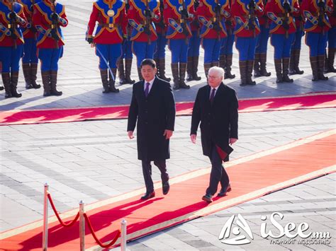 ФОТО Монгол Улсад төрийн айлчлал хийж буй ХБНГУ ын Ерөнхийлөгч Ф В Штайнмайэрыг Сүхбаатарын