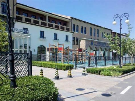 新加坡辅仁国际学校图册360百科