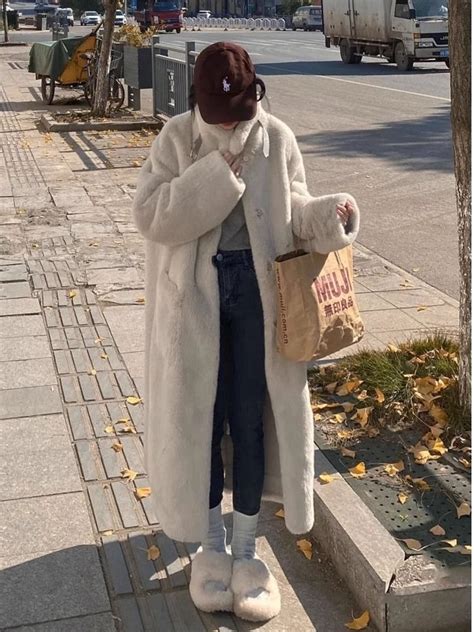 ️11할인 ️키작녀 밍크 에코 퍼 롱 무스탕 코트 누빔 퀼팅 에이블리