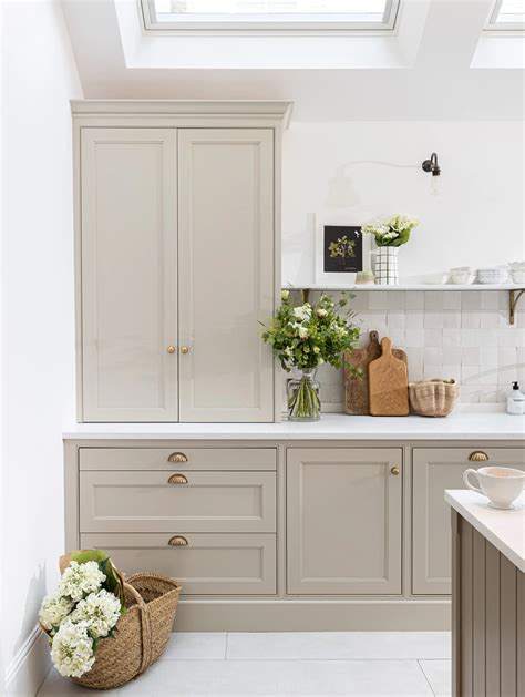 Top 11 Taupe Kitchen Cabinets For Stylish Homes