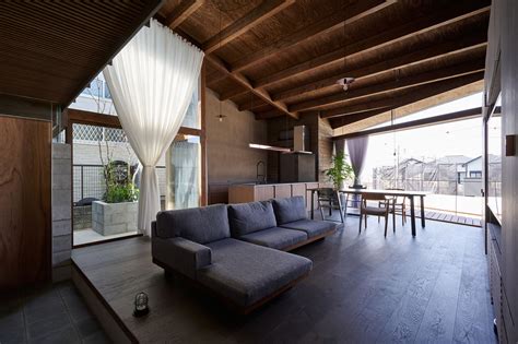 画廊 开放而私密，桃山长冈越中东町住宅 Oharchitecture 3