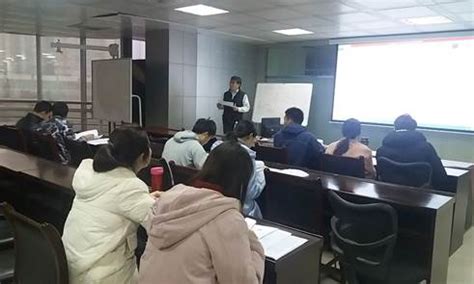 美国宾州州立大学解跃峰教授来我院短期讲学交流 人居环境与建筑工程学院