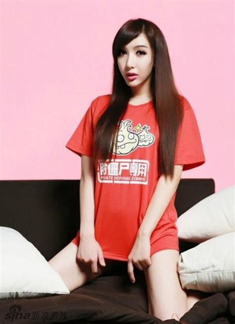 性感女神张婉悠挺傲人双峰乳味十足新浪图片