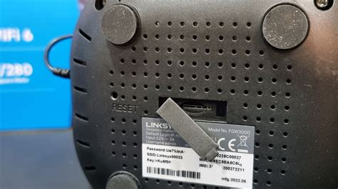 Linksys Fgw3000 5g Wifi 6 Router For On The Go Internet Connectivity