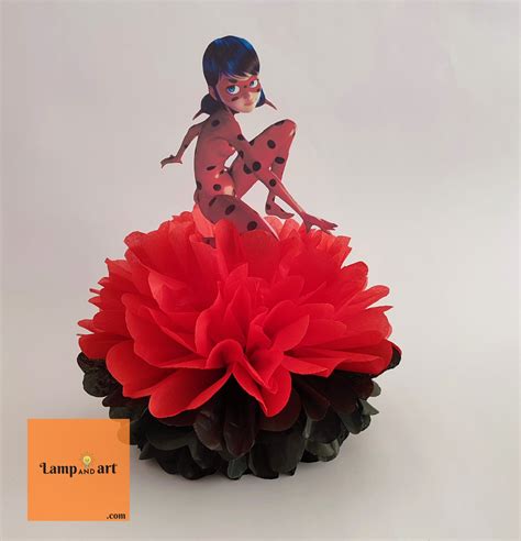 Декорация Калинката и Черния Котарак Lampandart