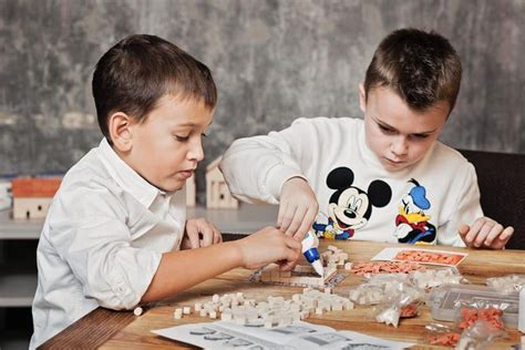 Конструктор з міні цеглинок Водяний млин 70637 фото відгуки характеристики в інтернет