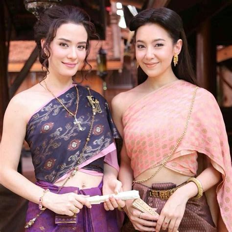 รวมภาพชุดไทยสวย ๆ จากออเจ้าการะเกด ที่ใครเห็นก็ต้องอยากใส่ Wedding