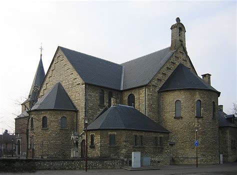 Kerkgebouwen In Limburg
