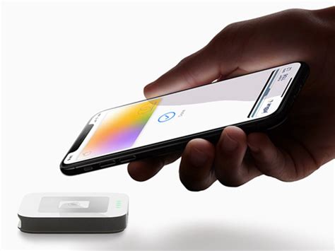 The Apple Card Is Sexist Blaming The Algorithm Is Proof Bloomberg