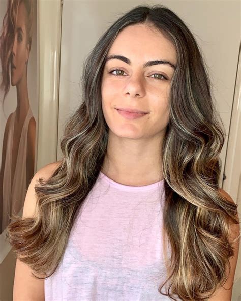 Top 15 Haircuts For Long Hair 2020 Trends And Best Results 44 Photos