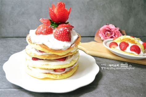 딸기 팬케이크 만들기 팬케이크 믹스로 노오븐으로 맛있게 네이버 블로그