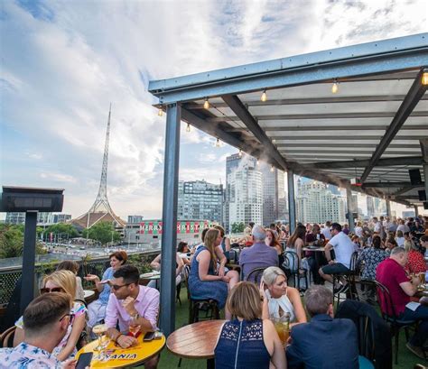 뷰까지 즐기자 멜버른 루프탑 바 And 레스토랑 뷰까지 즐기자 멜버른 루프탑 바 And 레스토랑