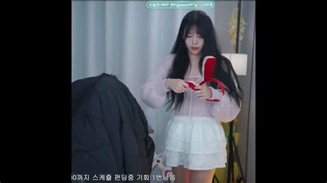 리액션용 머리띠로 패딩 살리는 단별쨩 Soop Vod