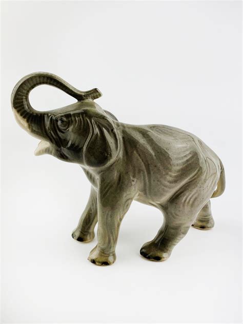 Статуэтка Слон серый Интернет магазин