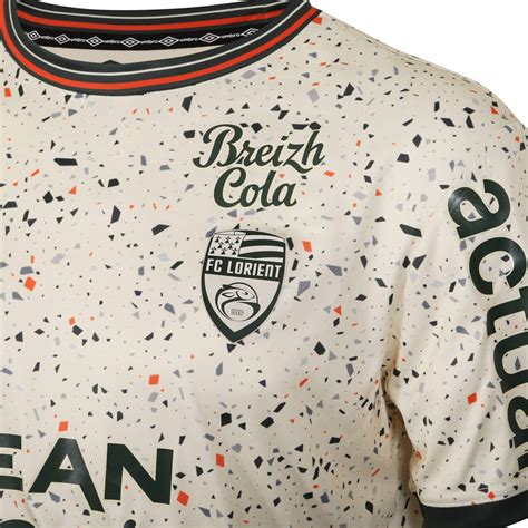 Le Fc Lorient Dévoile Son Maillot Third Pour La Saison 2022 2023